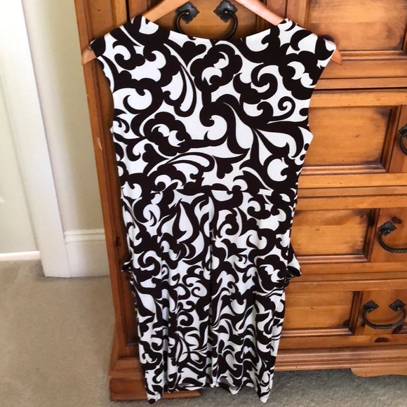 Dresses | Intermission Dress W Front Pockets Like New | Poshmark
